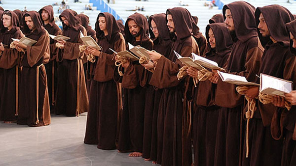 Vaticano publica documento dedicado aos homens consagrados