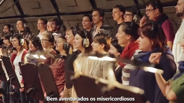 Clipe oficial do hino da JMJ 2016 com legenda em português