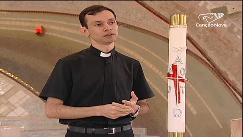 Círio Pascal: símbolo da presença de Cristo