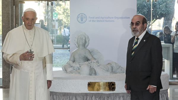 Papa é imprescindível no combate à fome, afirma Diretor da FAO