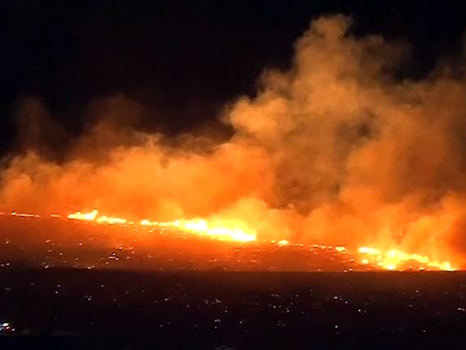 Novo foco de incêndio tem início no sul da Califórnia