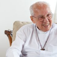 Veja por que Monsenhor Jonas Abib tornou a Bíblia ainda mais conhecida