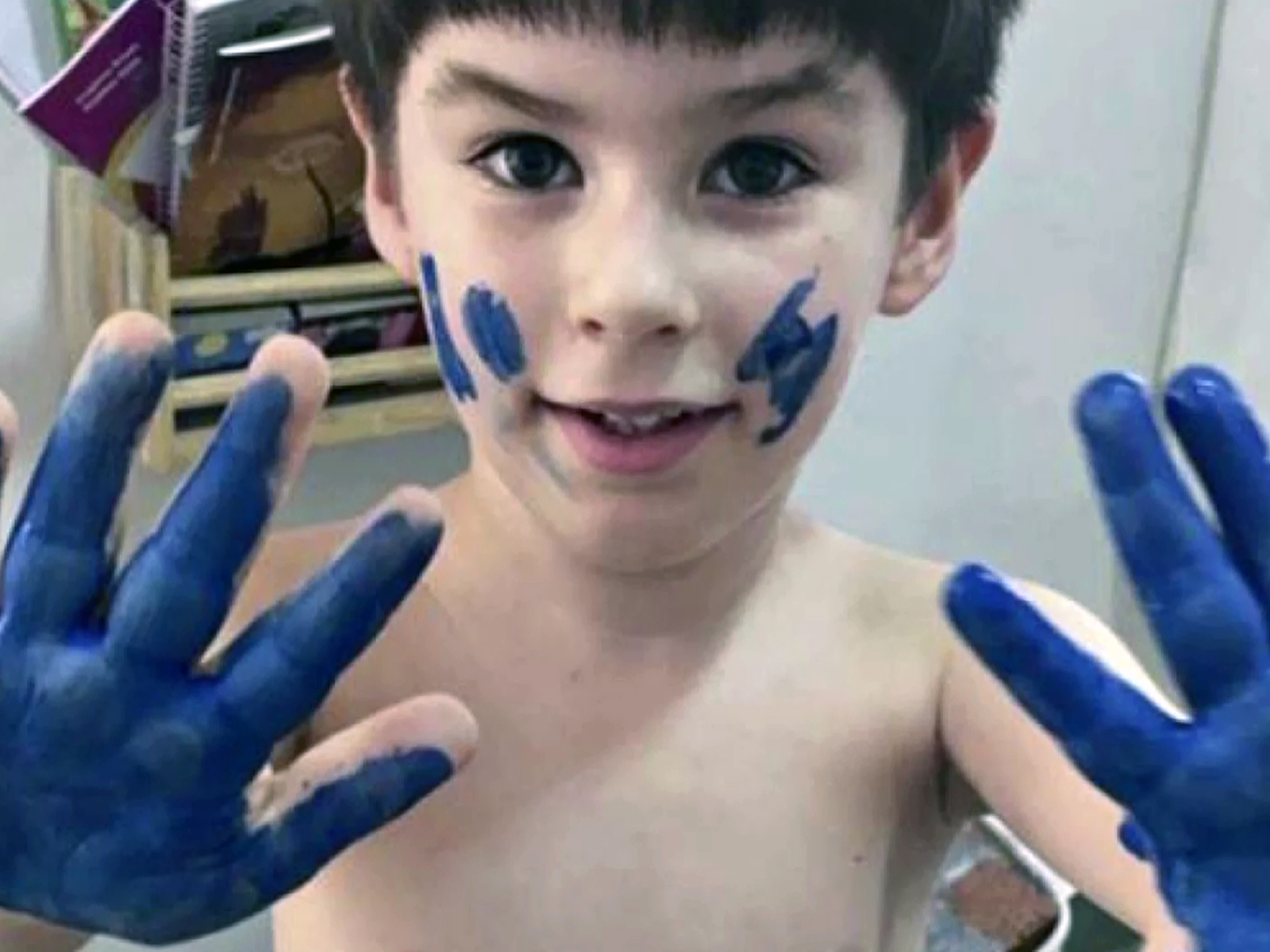 Lei Henry Borel é aprovada e torna crime hediondo homicídio de crianças