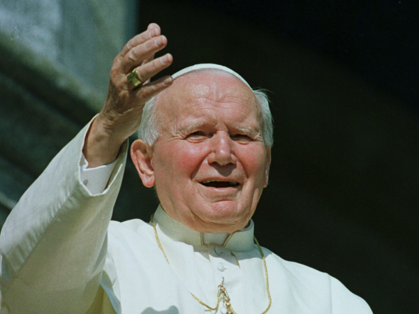 São João Paulo II, o Papa das famílias e da Juventude