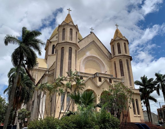 Igreja Matriz de São Bento vai receber o título de Basílica Igreja Matriz de São Bento vai receber o título de Basílica