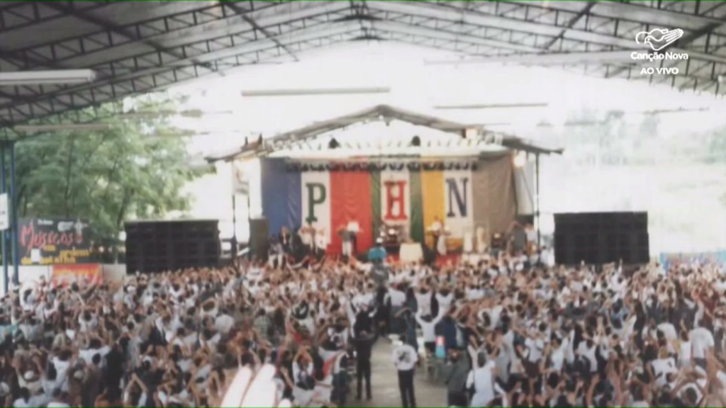 Busca pela santidade marcou início do Acampamento PHN