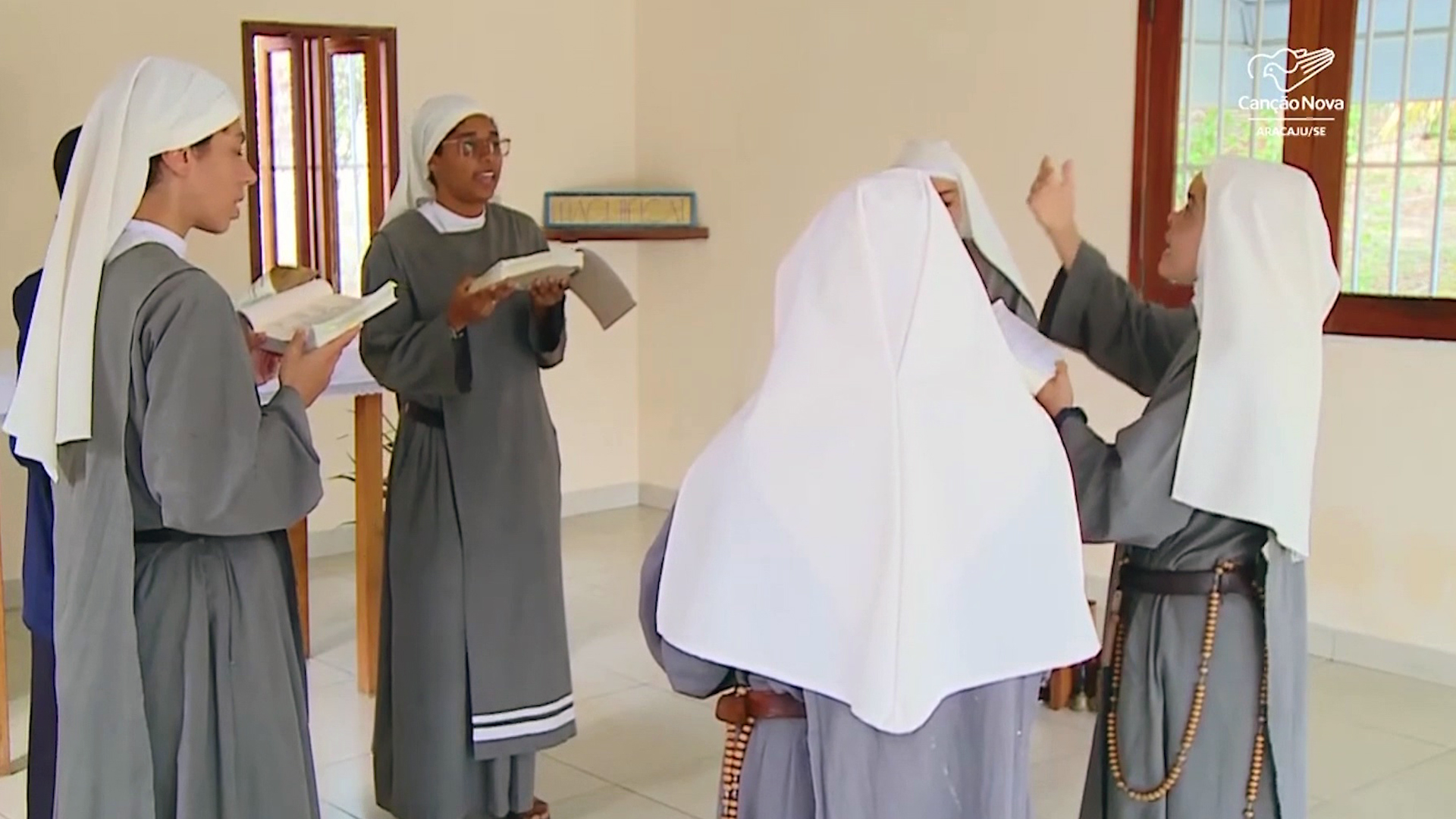 Conheça um pouco do carisma das irmãs de Maria Stella Matutina