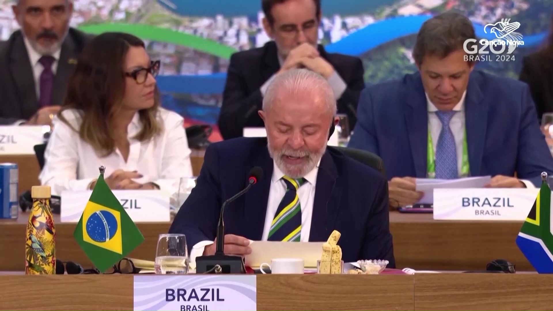 Líderes mundiais se reúnem para o G20, no Rio de Janeiro Líderes mundiais se reúnem para o G20, no Rio de Janeiro