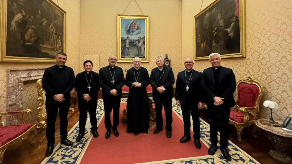 "Momento de comunhão”, diz o Cardeal Parolin sobre visita da CNBB
