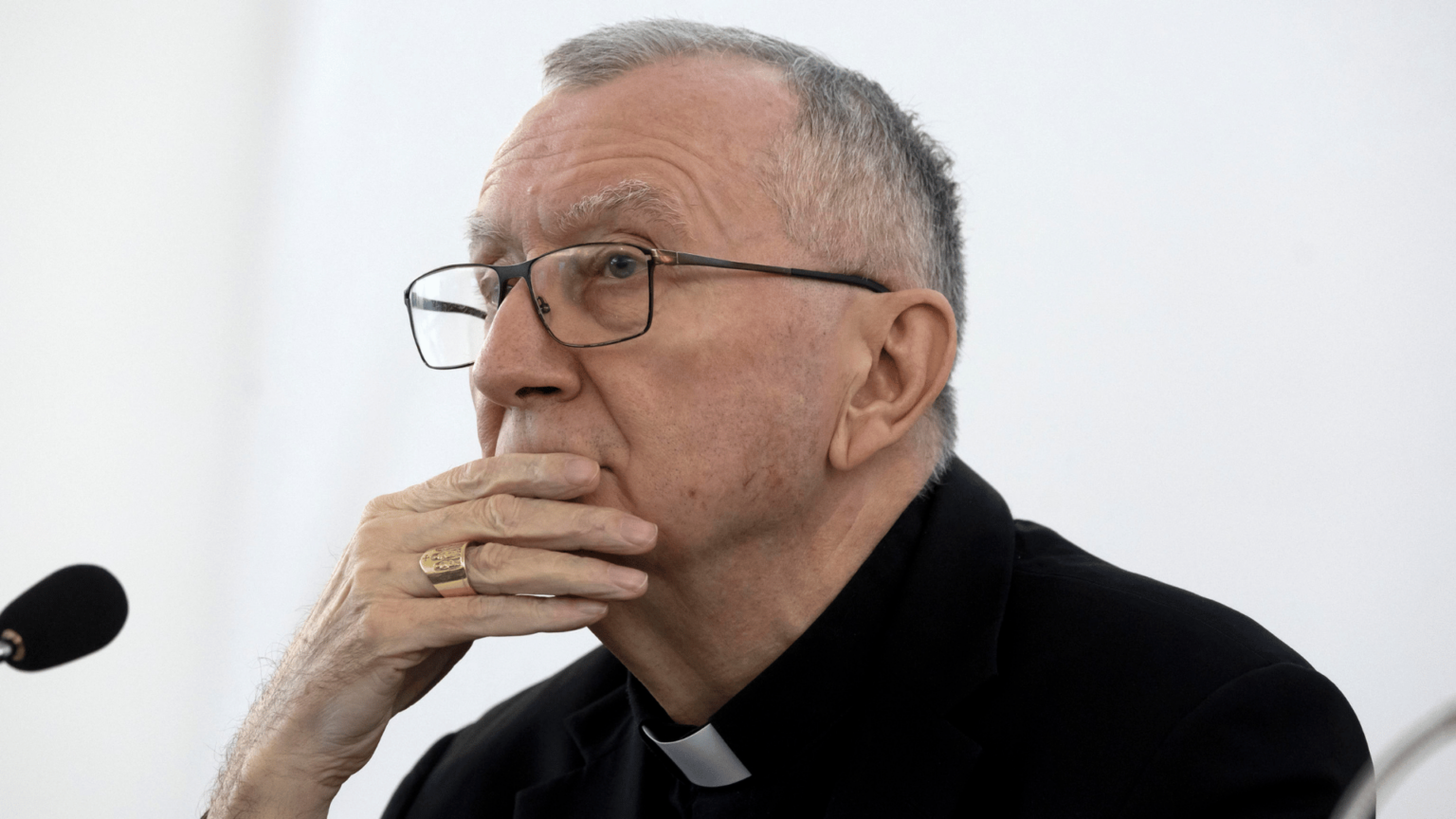 Cardeal Parolin: a paz não é imposta, o diálogo é essencial
