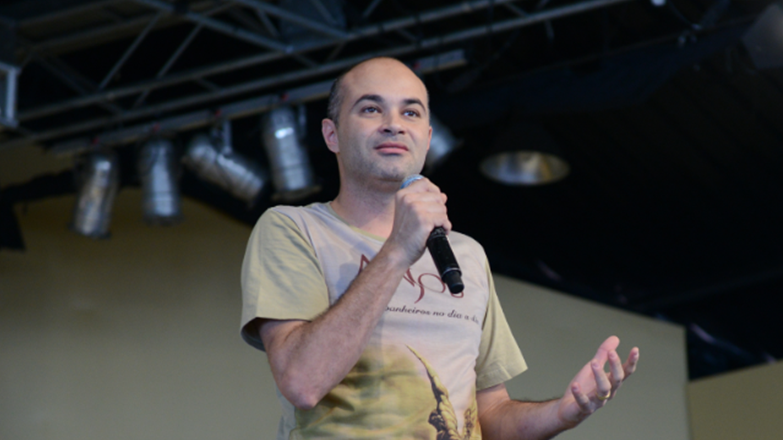 Abandonaste o primeiro amor, lembra-te onde caiste