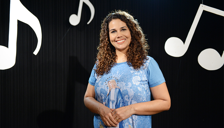 Eliana Ribeiro faz convite especial para os músicos