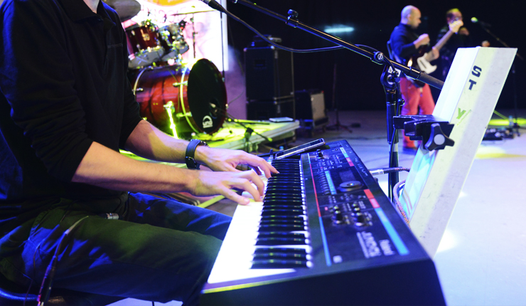 Quero aprender a tocar um instrumento musical. Como escolher?