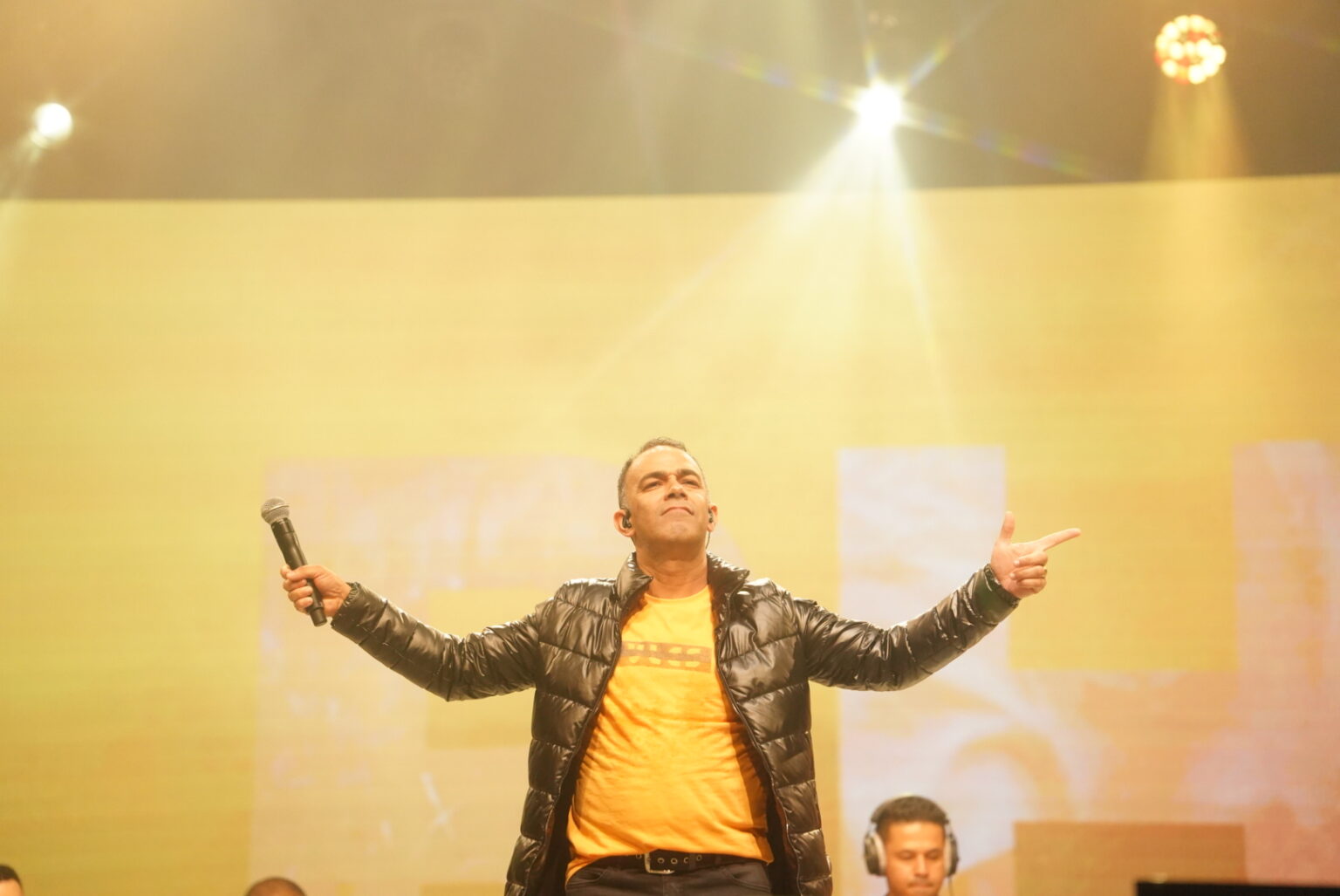 “Eu Seguirei” ganha nova versão ao vivo por Frei Gilson e Pitter Di Laura