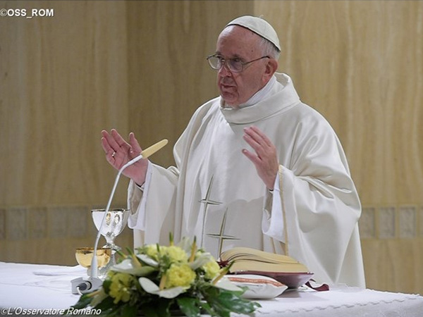 Papa: jamais fechar o coração ao perdão do Senhor