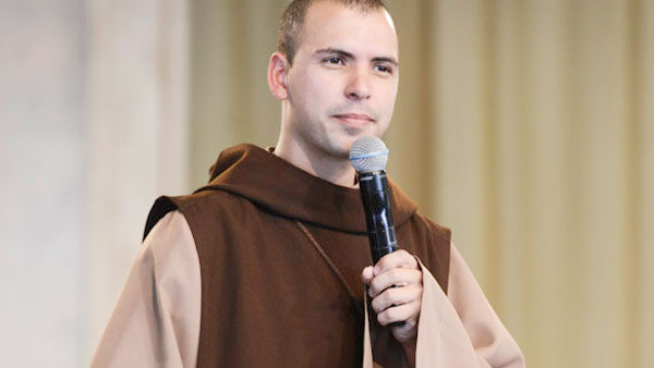 O corpo de Cristo nos fortalece e santifica - Frei Gilson - Capa do Portal