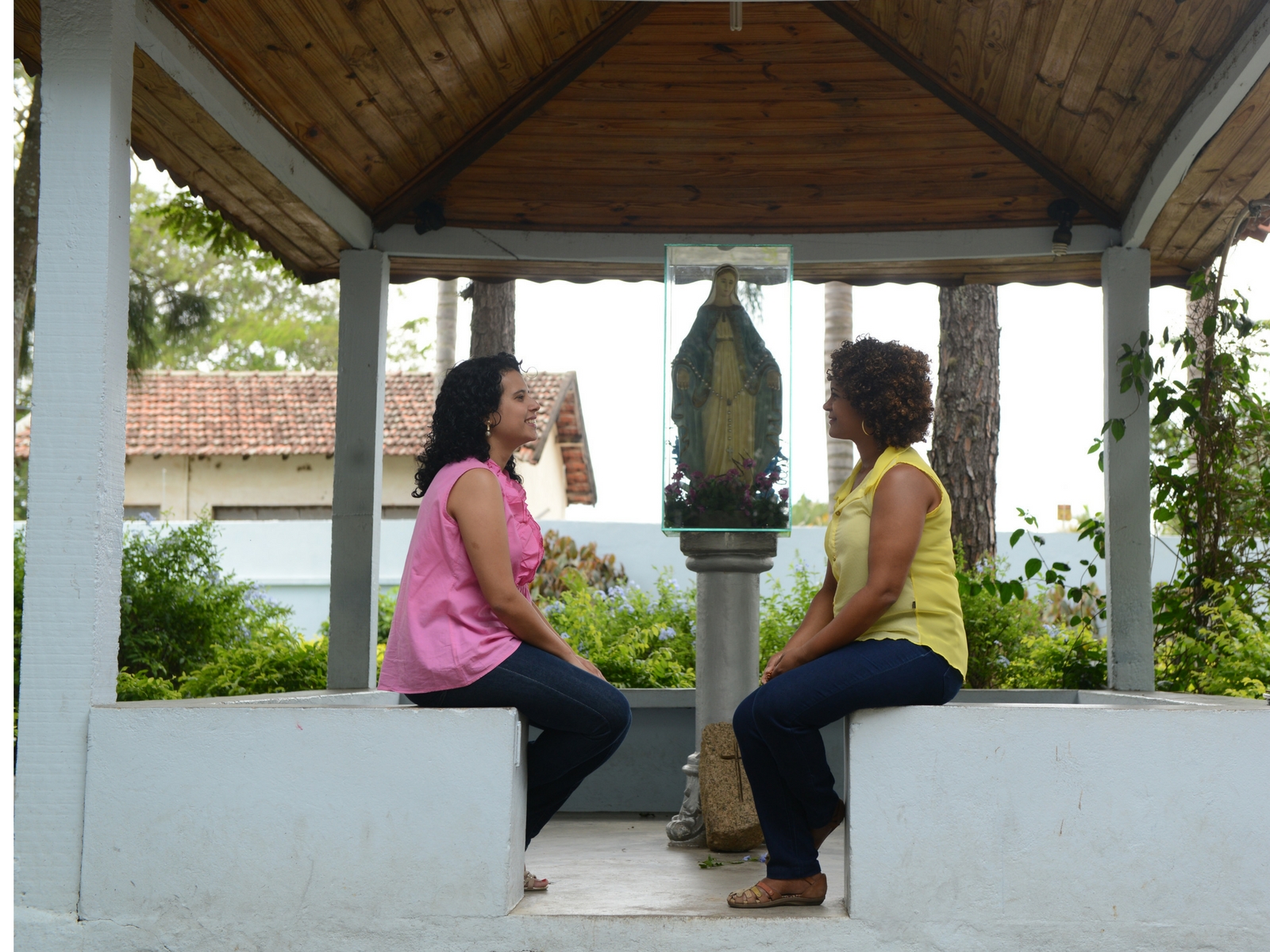 Maria nos ensina a dizer 'SIM' - Capa do Portal