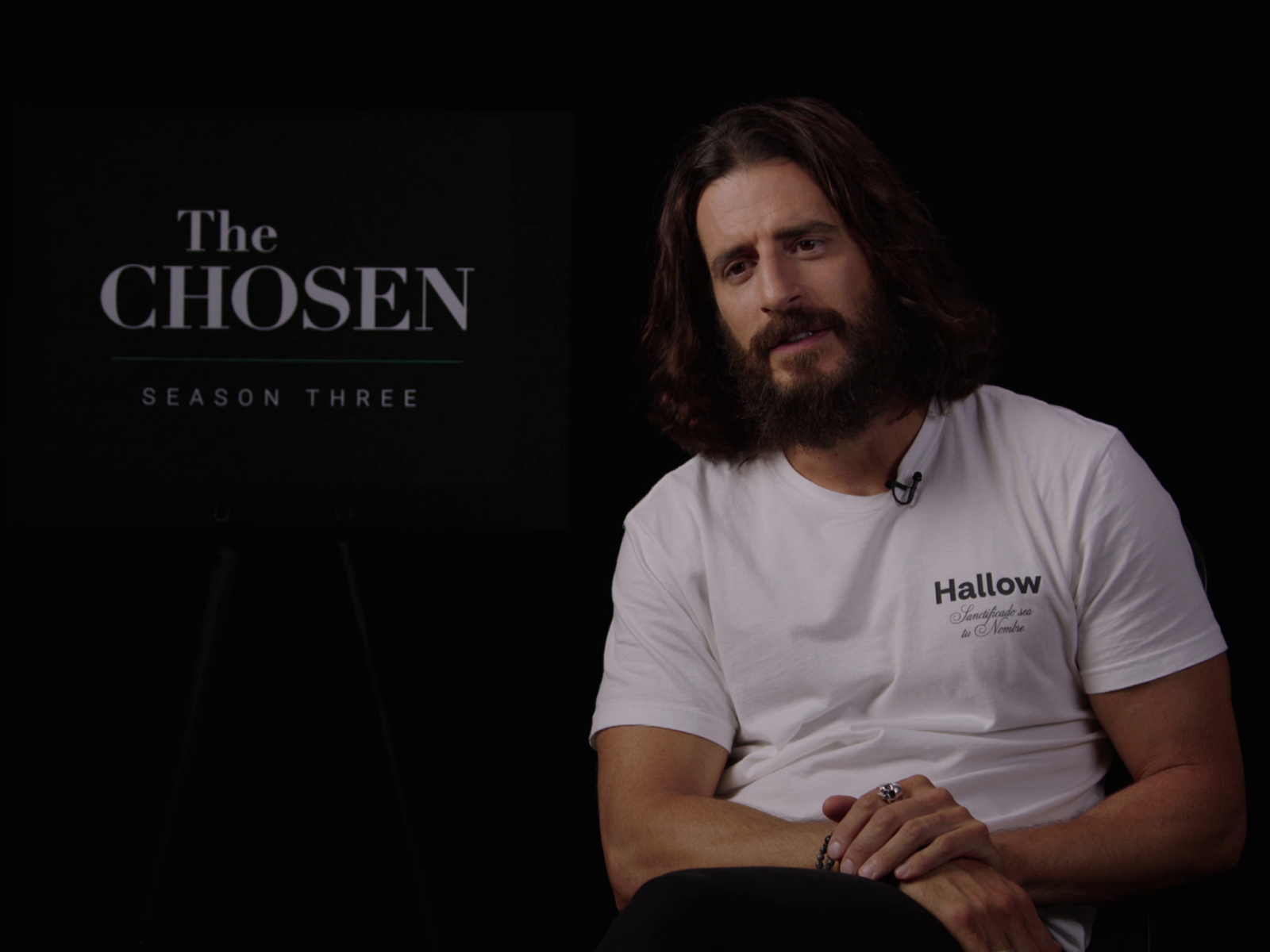 Jonathan Roumie fala sobre viver Jesus Cristo em 'The Chosen' - Capa do ...