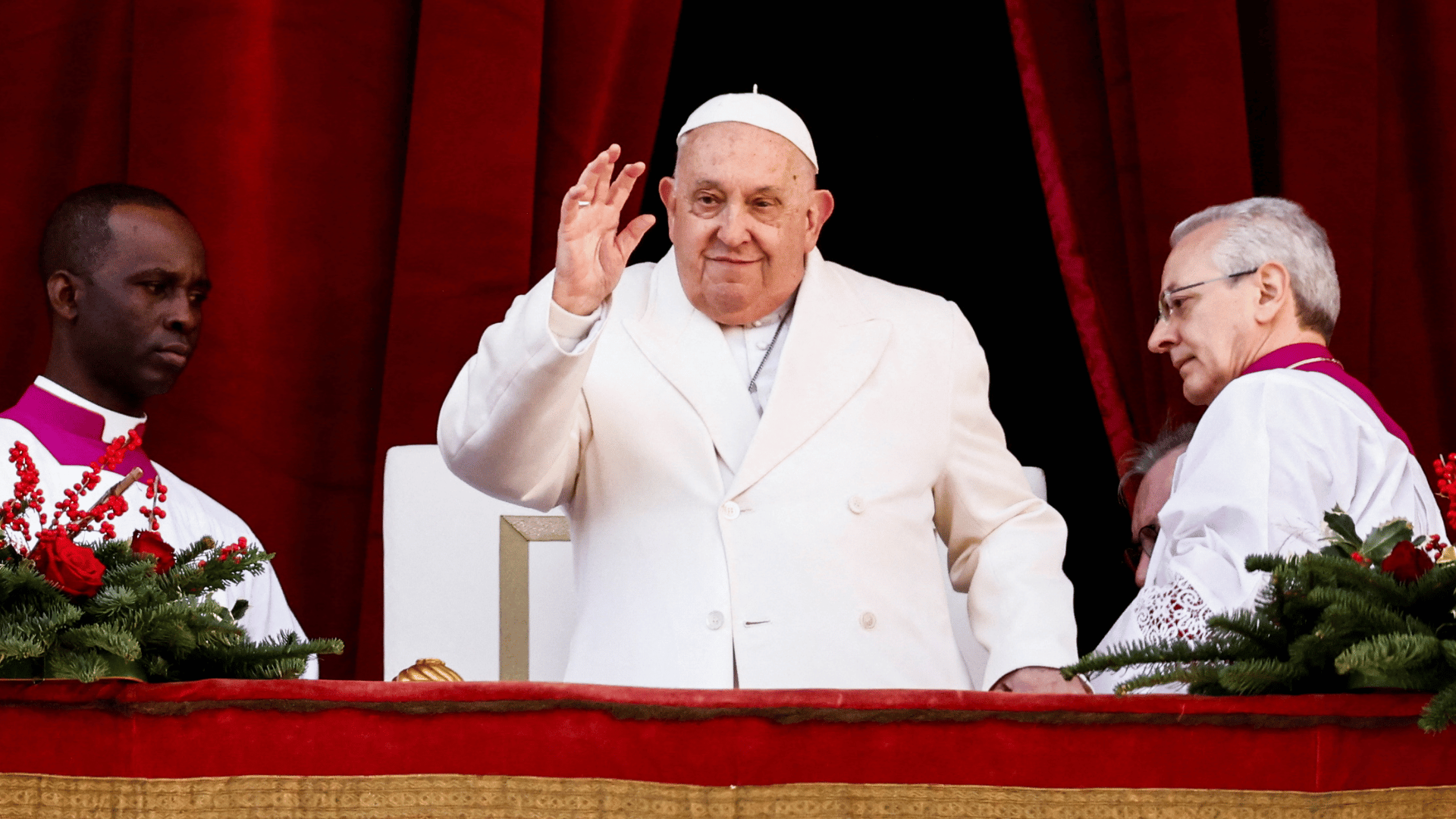 Papa: “Jesus é a Porta que o Pai abriu para que possamos voltar para ...