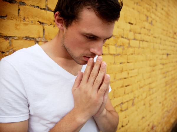 Deus escuta a oração do pecador?