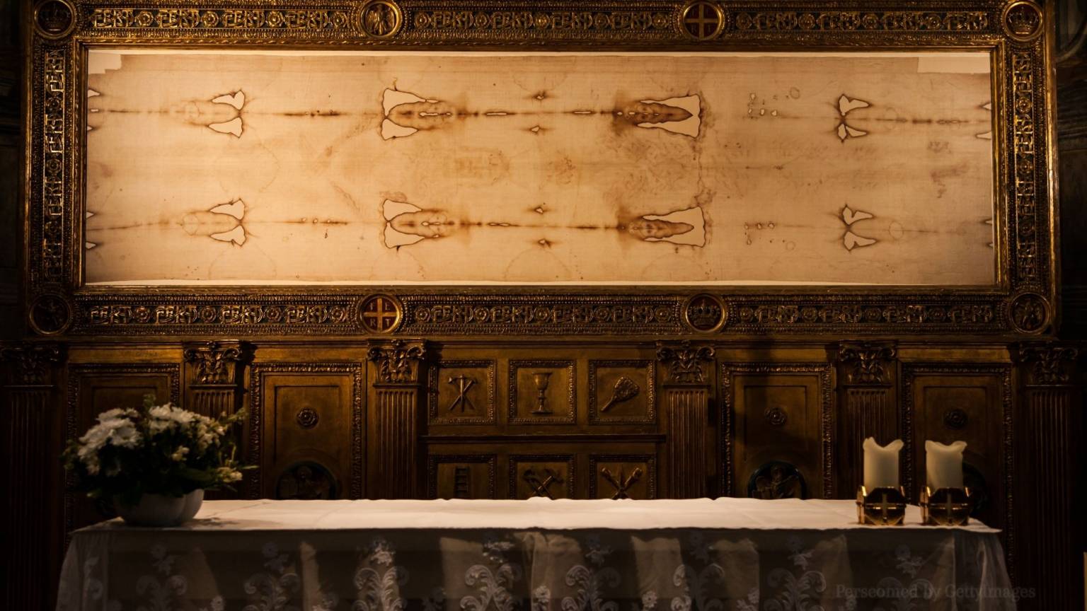 Santo Sudário: origem e significado do manto que cobriu Jesus