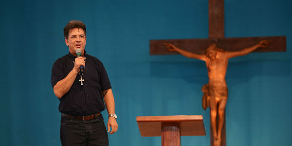 Não vos enganeis: de Deus não se zomba Não vos enganeis: de Deus não se zomba