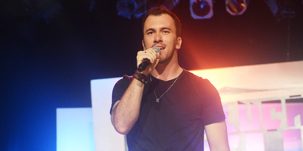 Cantor Gil Monteiro testemunha no PHN - TV