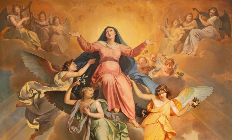 Maria Rainha na Sagrada Liturgia, na Arte e na visão Teológica