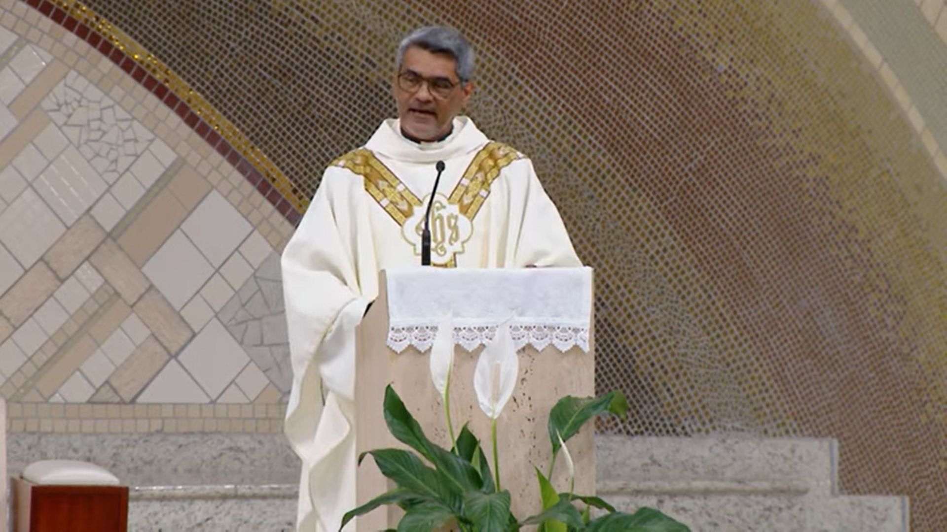 Homilia da Santa Missa - Padre Evandro Lima - 09/11/2024 - Santuário do ...
