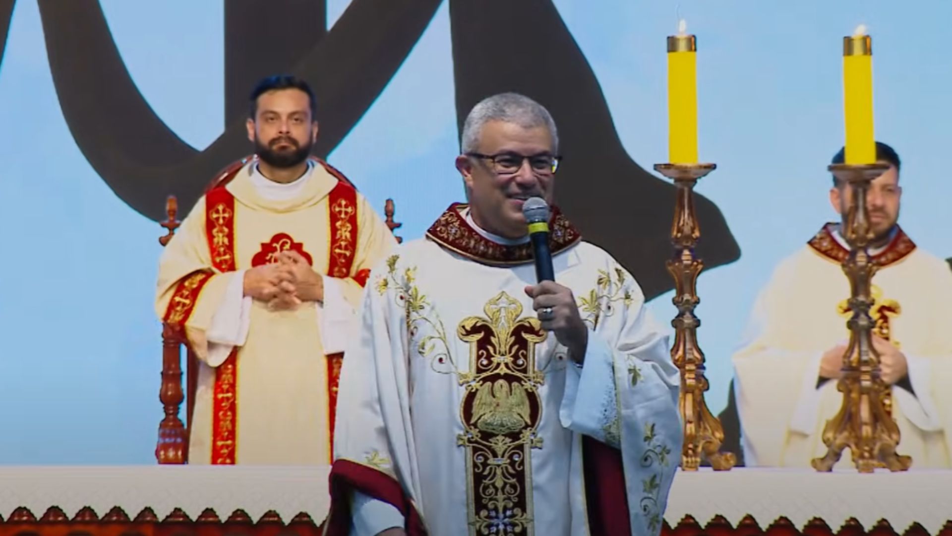 Missa da Vigília Pascal - Padre Roger Luís (19/04/2025) - Santuário do ...