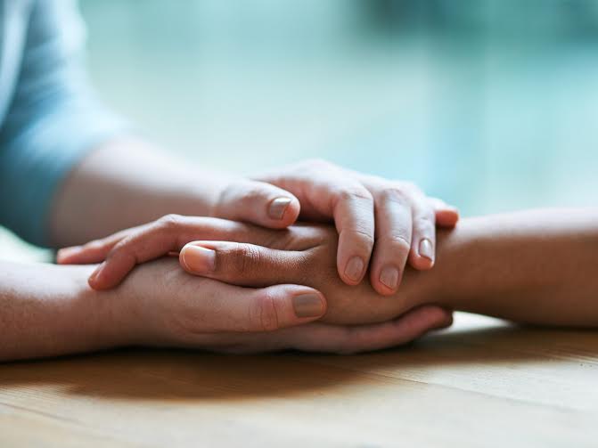 Devemos acolher a todos seja qual for a situação